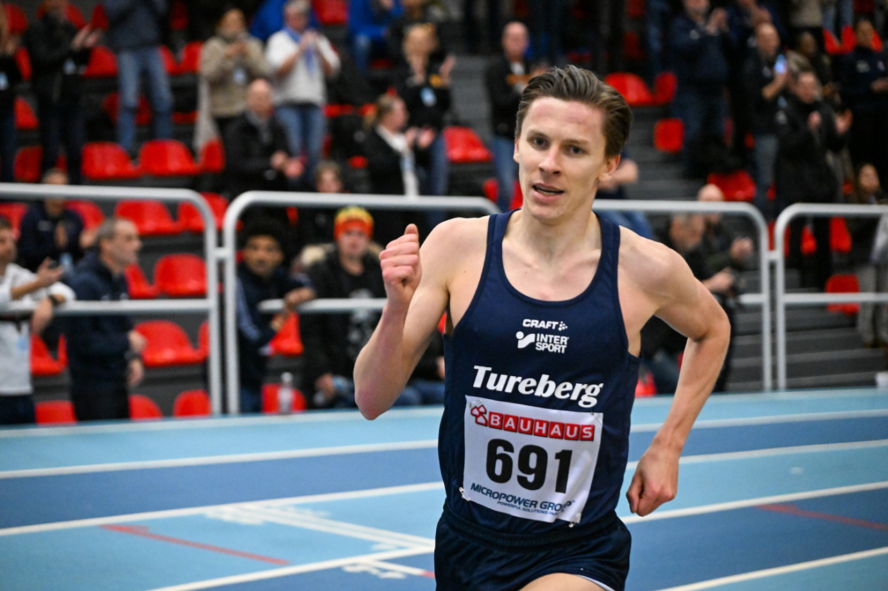 Could Almgren WR - LetsRun.com