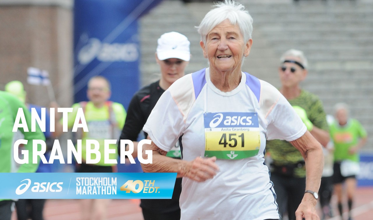 Anita springer maran med barnbarnet | Marathon.se