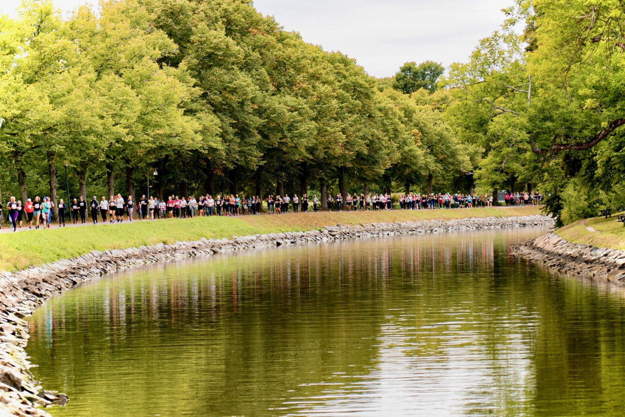 Sista chansen att springa Tjejmilens klassiska bana | Marathon.se